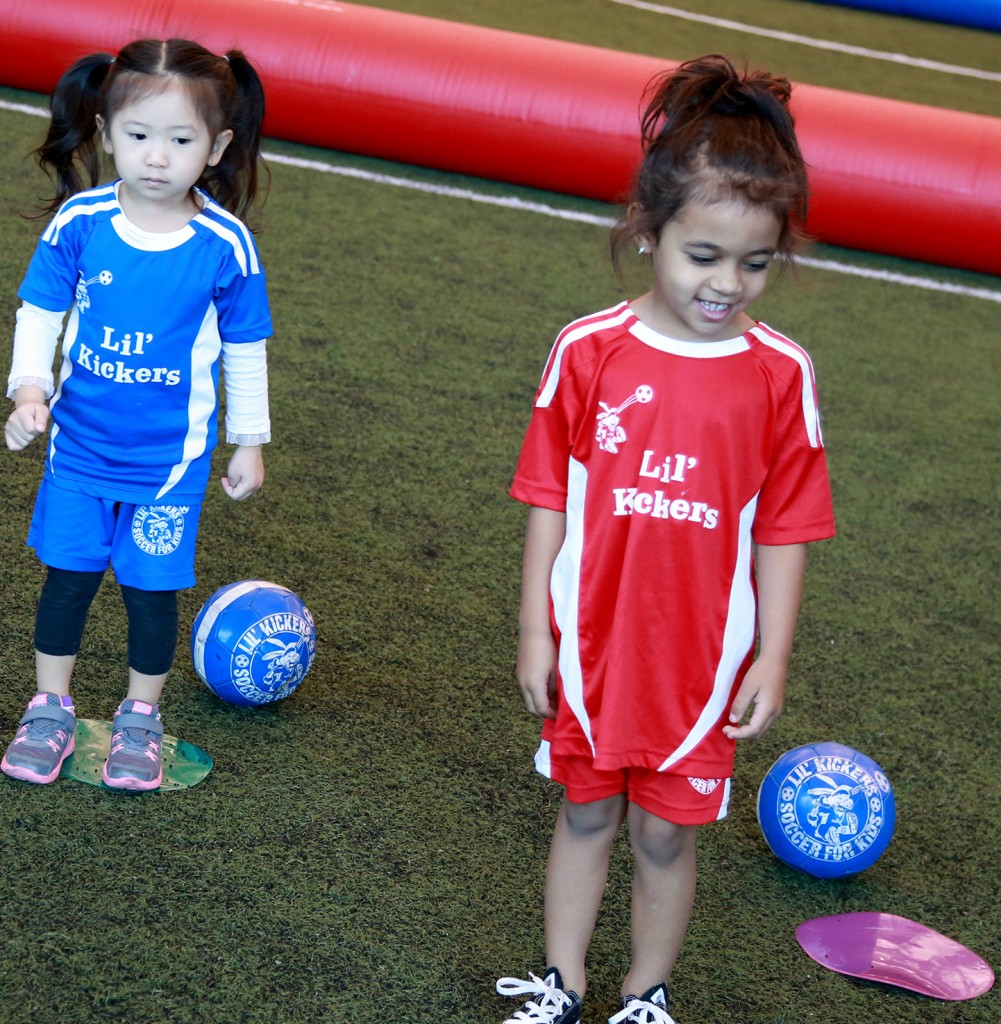 Lil’ Kickers & Lil’ Sluggers Picture Week Oct 15 & 16 | Longevity ...